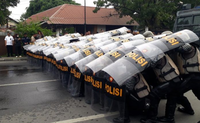 Seribu Lebih Personel Berjaga di Gedung MK Jelang Putusan Batas Usia ... Seribu Lebih Personel Berjaga di Gedung MK Jelang Putusan Batas Usia ...