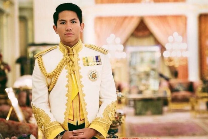 Siapa yang Jadi Penerus Takhta Kerajaan Brunei?
