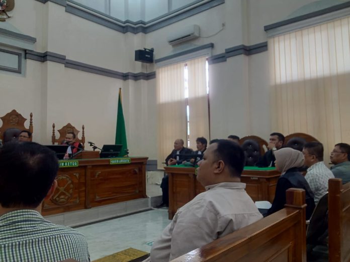 Sidang Tuntutan Kasus Korupsi Mantan Anggota DPRD dan Eks Kadis BMBK ... Sidang Tuntutan Kasus Korupsi Mantan Anggota DPRD dan Eks Kadis BMBK ...
