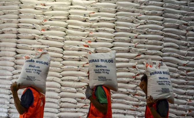 Stok Beras Aman Hingga Awal Tahun 2021
