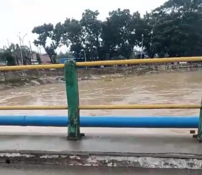 Sungai Deli Meluap, Kawasan Martubung Terendam Banjir