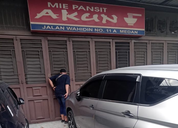 Tiga Karyawan Restoran Mie Pansit Akun Diduga Diberhentikan Sepihak ... Tiga Karyawan Restoran Mie Pansit Akun Diduga Diberhentikan Sepihak ...
