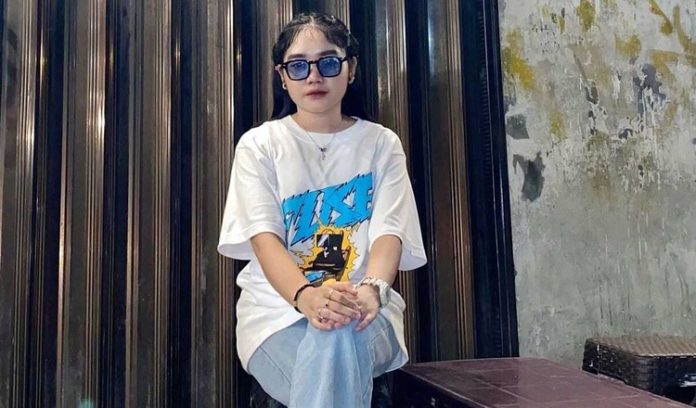 Trend Outfit ‘Skena’ dan ‘Starboy’, Begini Tanggapan Pemakainya