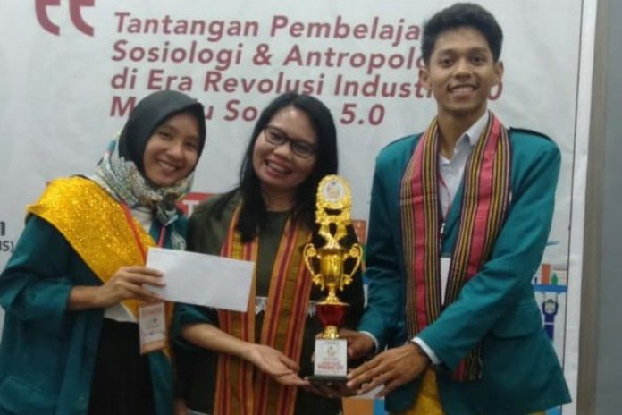 UNIMED DORONG MAHASISWA RAIH PRESTASI LEWAT BERBAGAI KOMPETISI