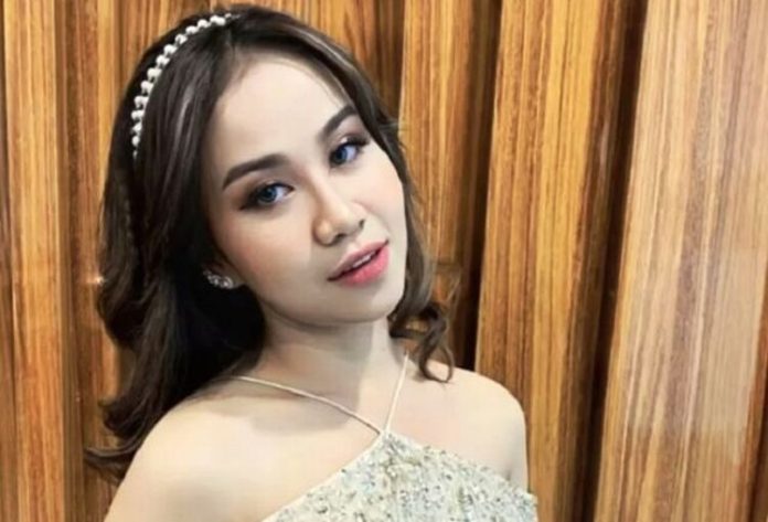 Upacara Bendera Ditertawai, Mayang Lucyana Undang Amarah Netizen