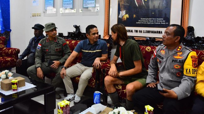 Usai Bebas dari KKB, Polri Hubungi Keluarga Philip Mark Mehrtens