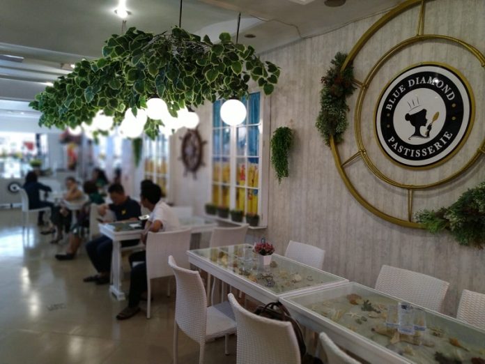 Wajah Baru Blue Diamond Cafe Patisserie & Gelato Bar