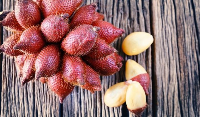 Wow, Ini Ternyata Manfaat Buah Salak untuk Kesehatan