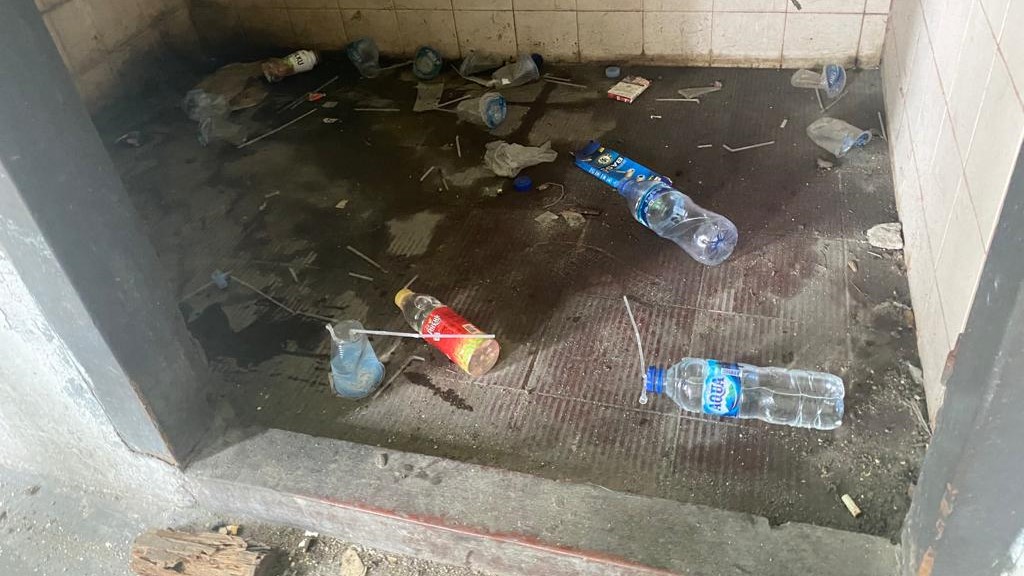 Nasib Gedung Juang Siantar Mengenaskan, Alat Kontrasepsi dan Alat Hisap ...